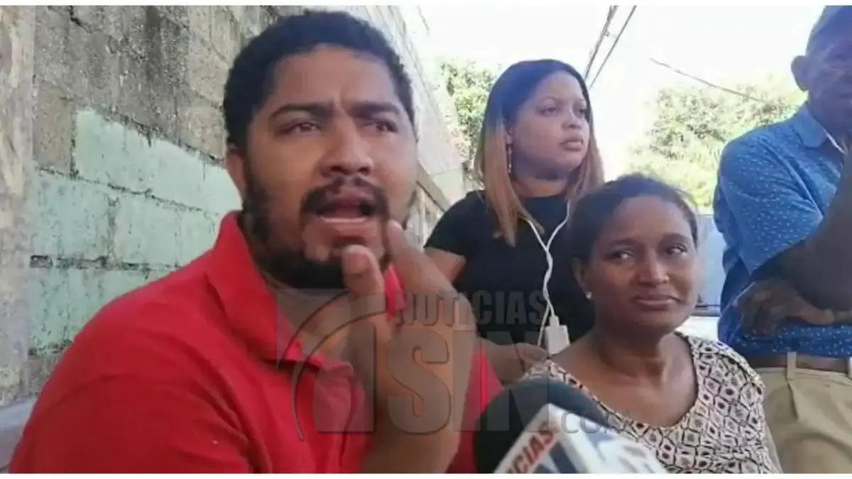 Camionero liberado se arrodilló en la frontera y juró que nunca más ...