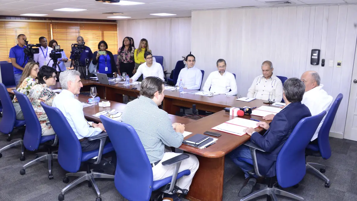 INTEC y ASONAHORES acuerdan buscar solución para aprovechar el sargazo | Noticias SIN