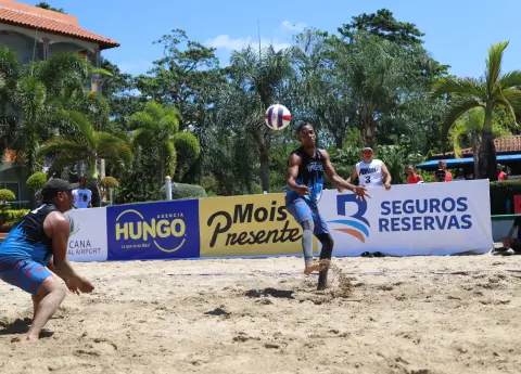 Equipos ganan en torneo del voleibol playero de Hato Mayor | Noticias SIN
